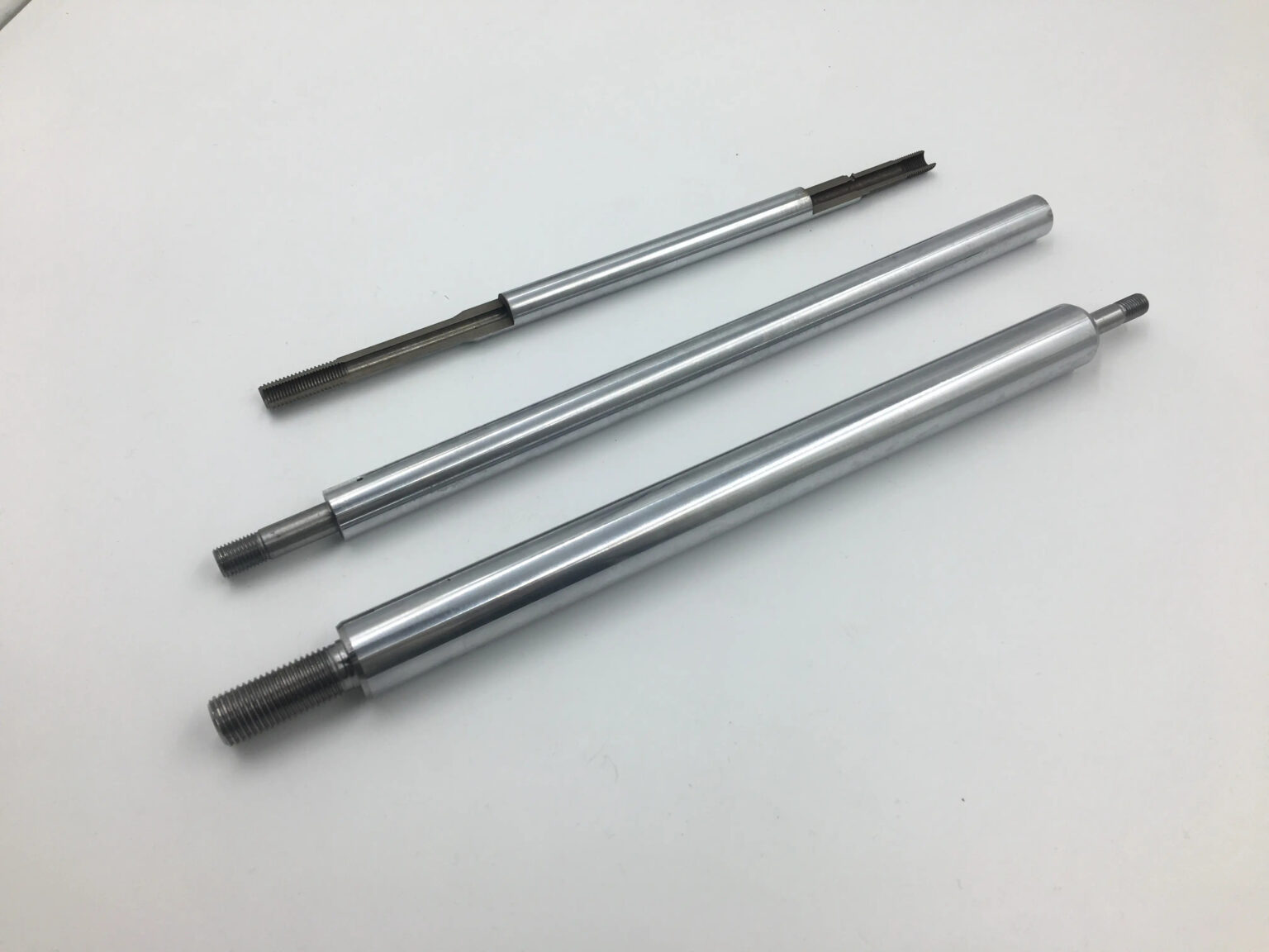 Piston rod commonly used material and selection - maxauto